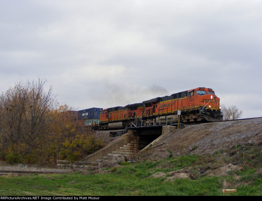 BNSF 7632